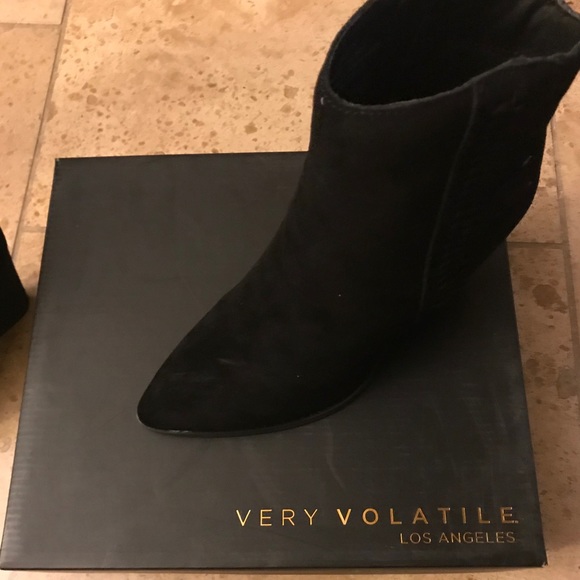 Volatile | Shoes | Volatile Black Suede Boots | Poshmark